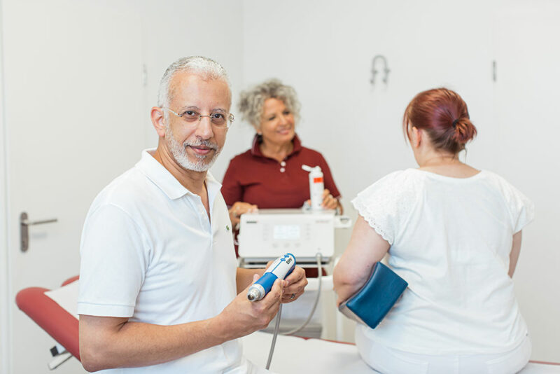 Stoßwellentherapie - Orthopaede Kamp-Lintfort - Dr. Oda